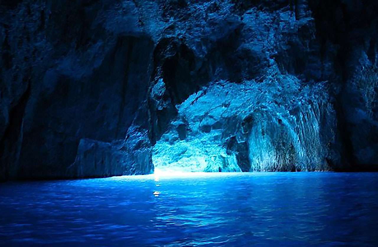 Blue Cave – The most popular way to visit the cave & 5 Islands – Travela